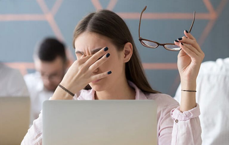 Digital Eye Strain Secret Killer Of Eye Health Zo Mo Opticals